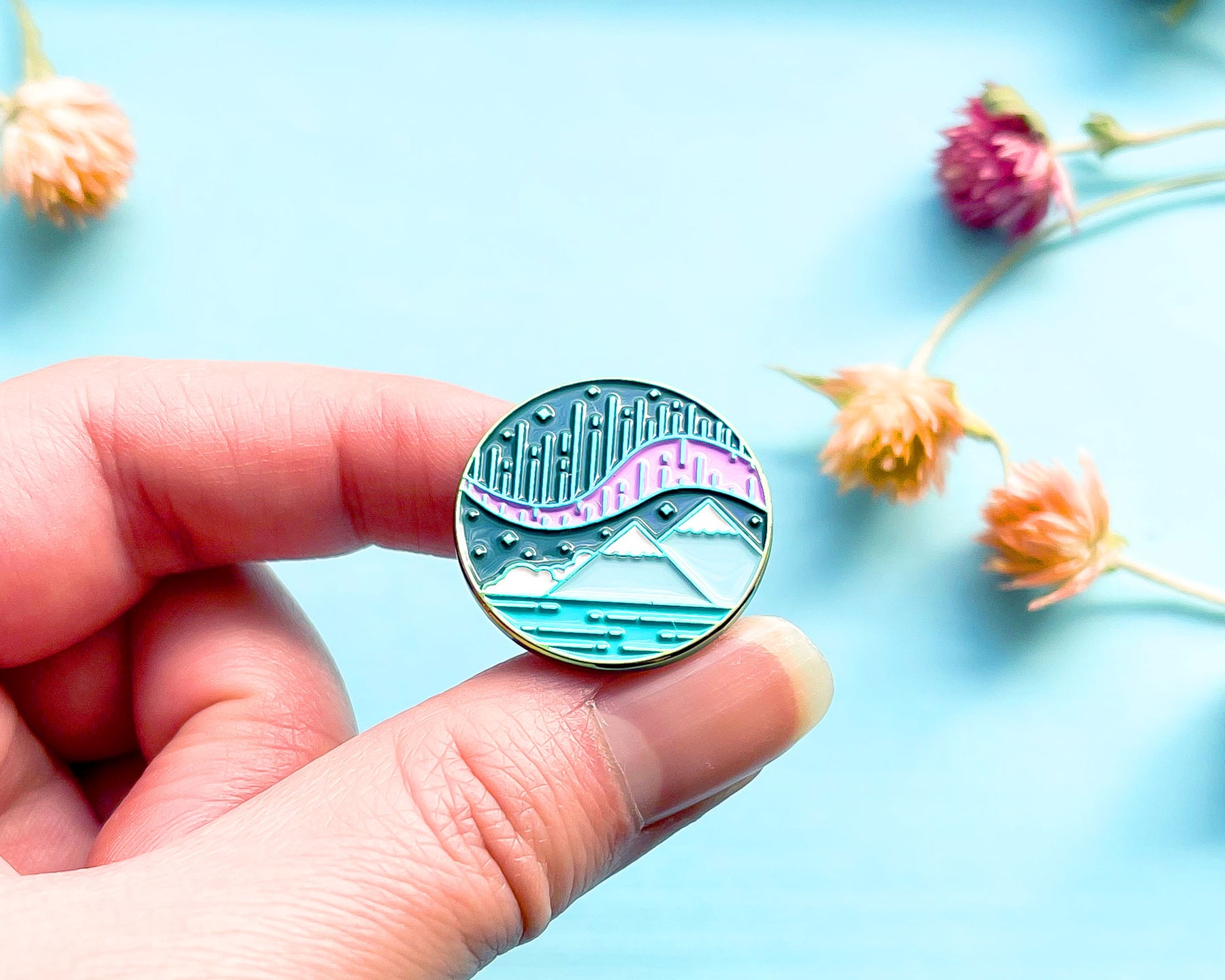 Aurora Borealis Enamel Pin – Alum and Ink