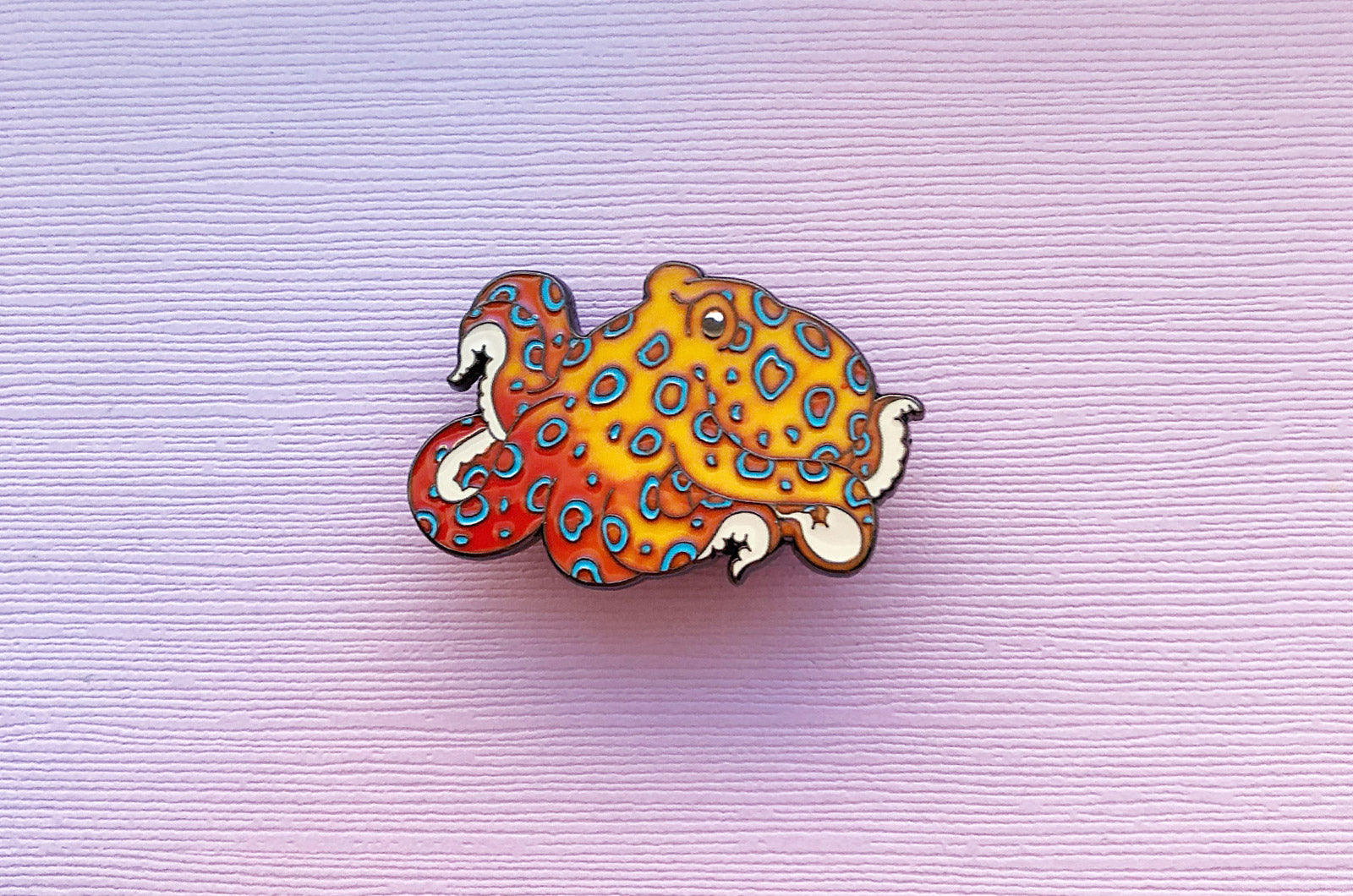 Blue Ringed Octopus Color Changing Enamel Pin – Alum and Ink